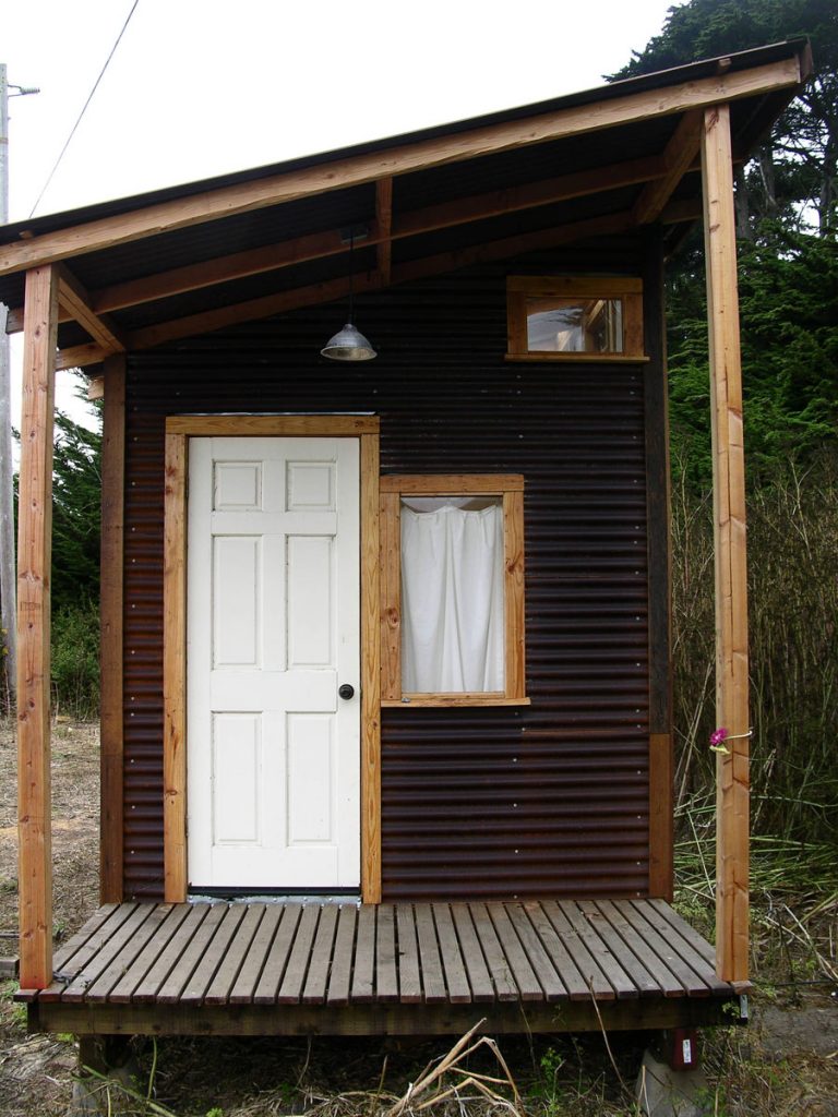 Corrugated Tiny House – Tiny House Swoon