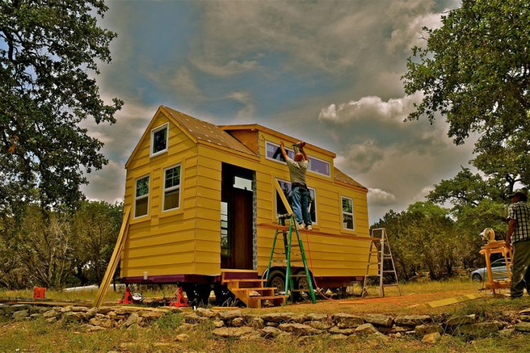 Tiny Cabin On The River – Tiny House Swoon