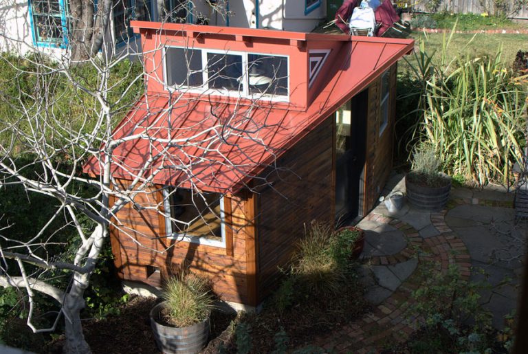 Backyard Working Cabin – Tiny House Swoon