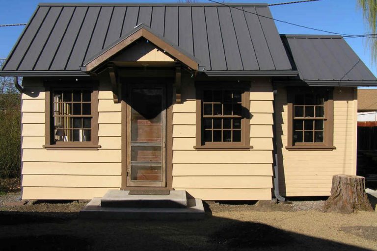 Backyard Working Cabin – Tiny House Swoon