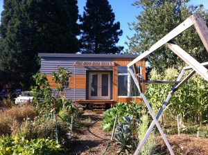 Rustic Modern Tiny House – Tiny House Swoon