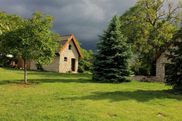 Walnut Grove Tiny House – Tiny House Swoon