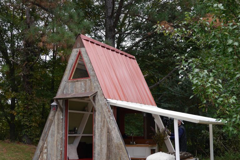 a frame – Tiny House Swoon