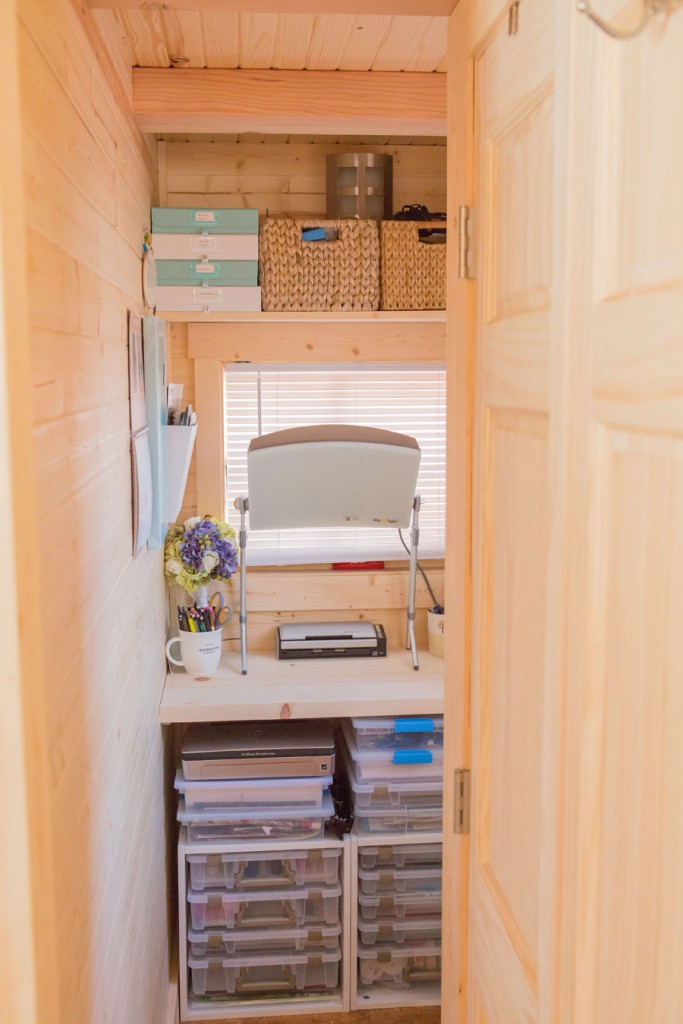 Lora’s Tiny House – Tiny House Swoon