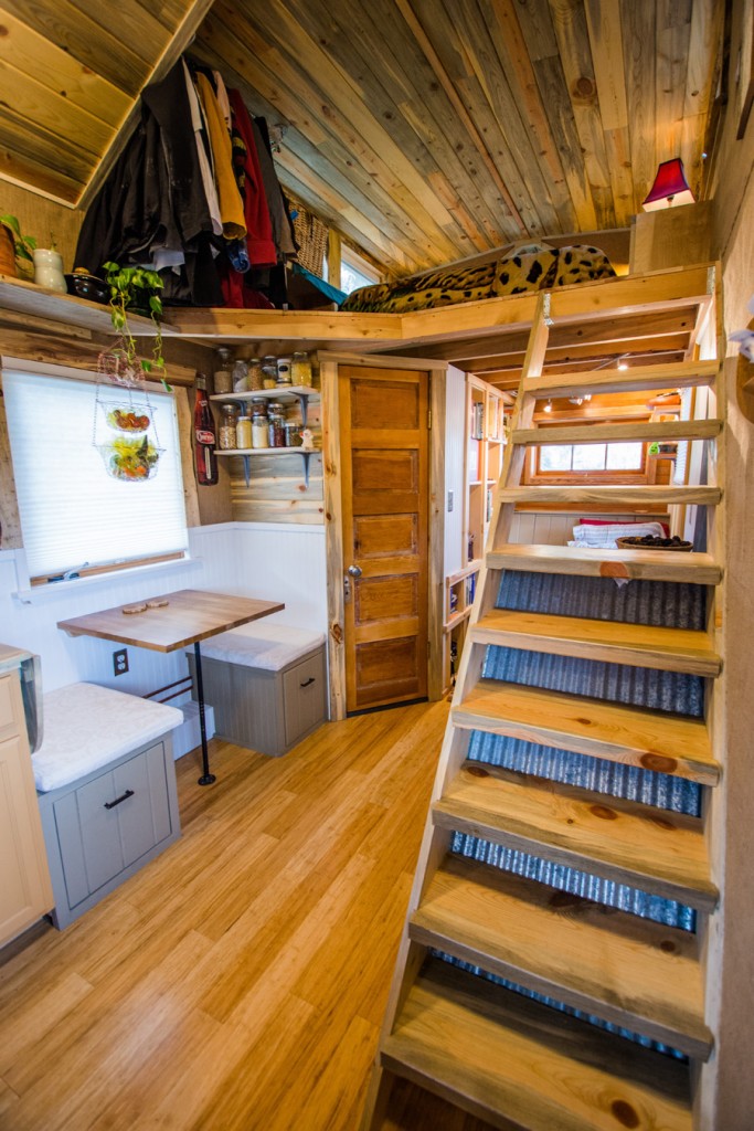 Mitchcraft – Tiny House Swoon