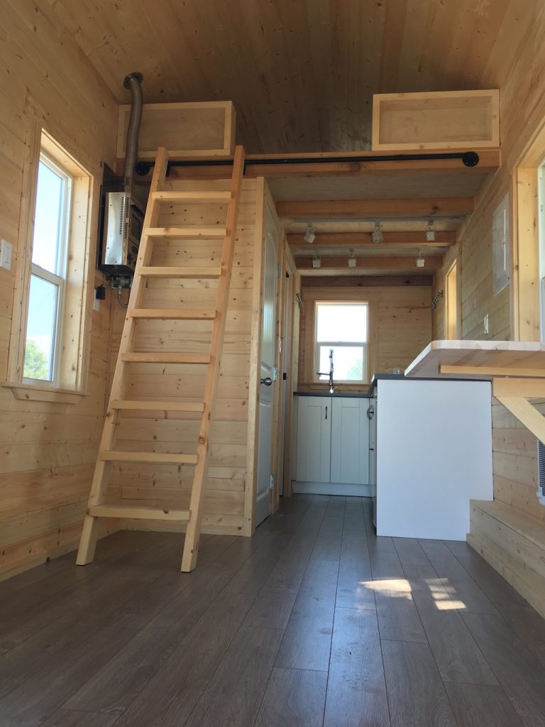 Blue Poco – Tiny House Swoon