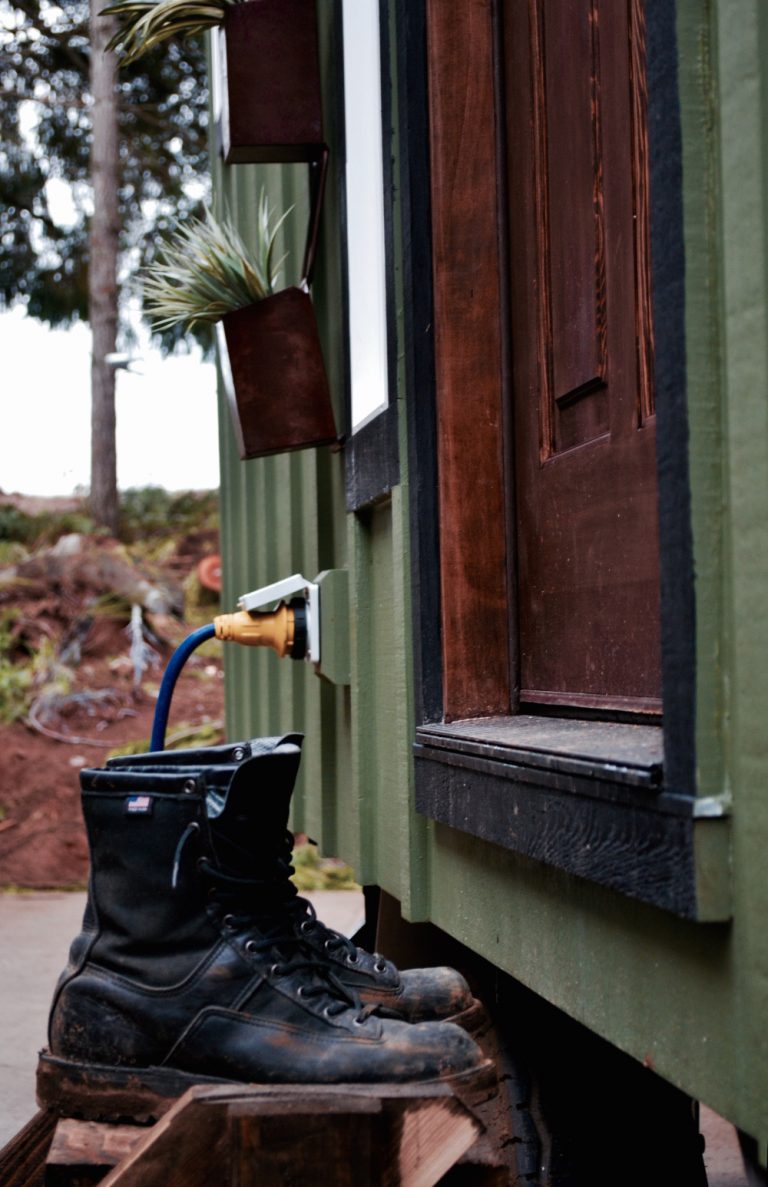 Aerodynamic Tiny Home – Tiny House Swoon