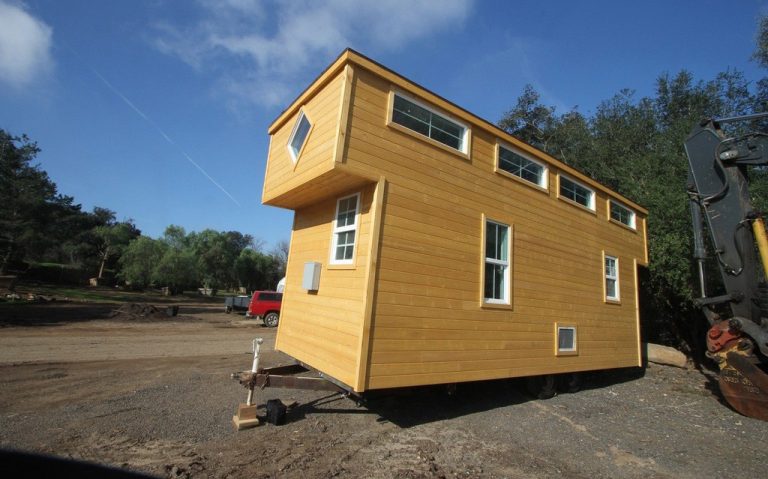 Tiny House Caravan – Tiny House Swoon