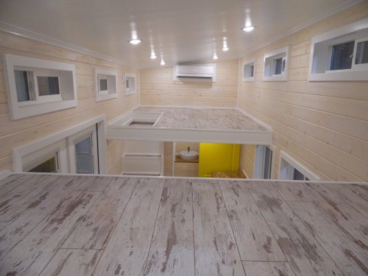 Tiny Lifeguard Station House – Tiny House Swoon