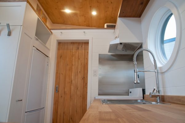 Acacia Tiny House Swoon