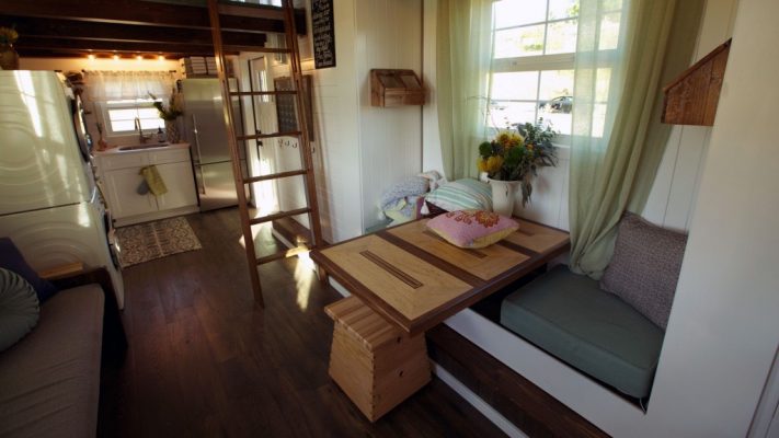 Expandable Tiny Cottage – Tiny House Swoon